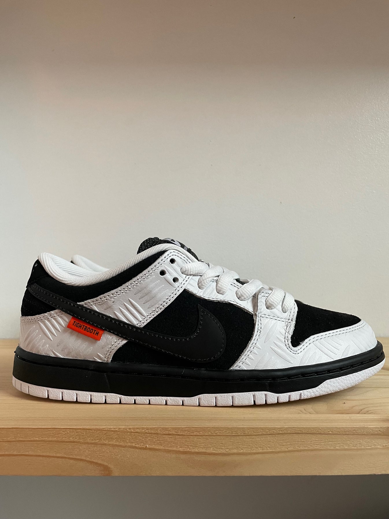 Nike SB Dunk Low TightBooth – Antwerp snkr